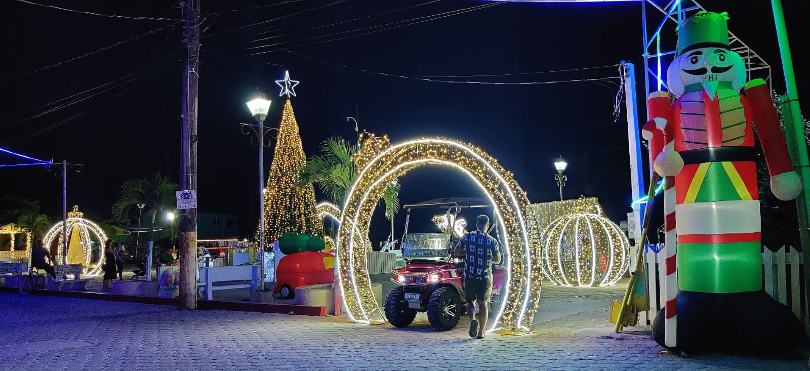 Best Central Park Tree Lighting in San Pedro Since 2006 | tacogirl Belize